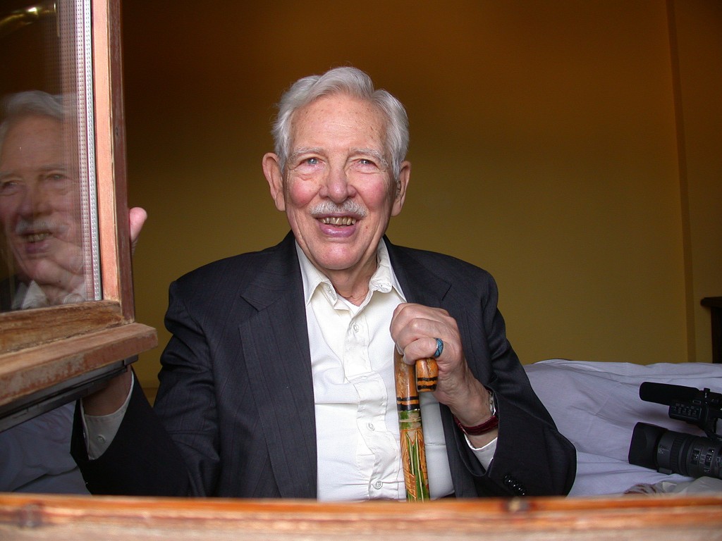 Harry W. Randall (1915-2012) - The Volunteer