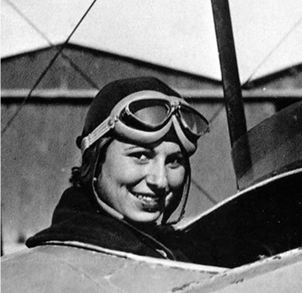 The Wings of the Republic: Spain’s Women Pilots - The Volunteer